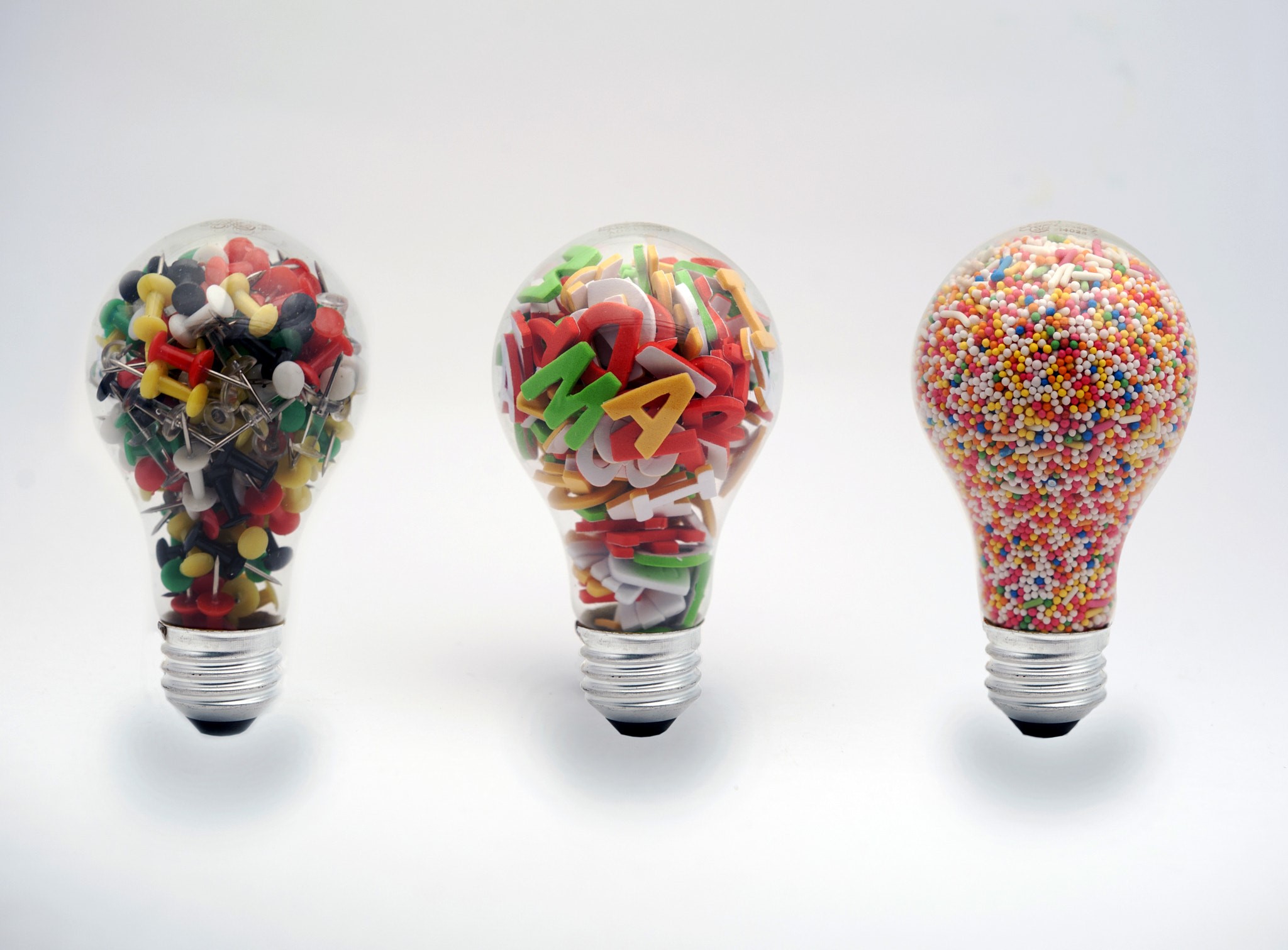 technology, light bulb, lights, glass, simple background HD Wallpaper