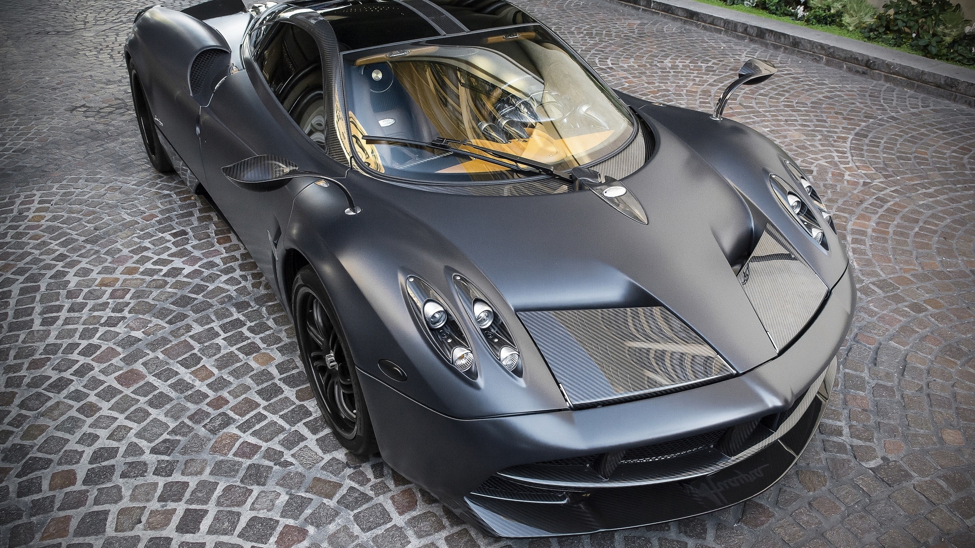 «pagani» HD Wallpapers