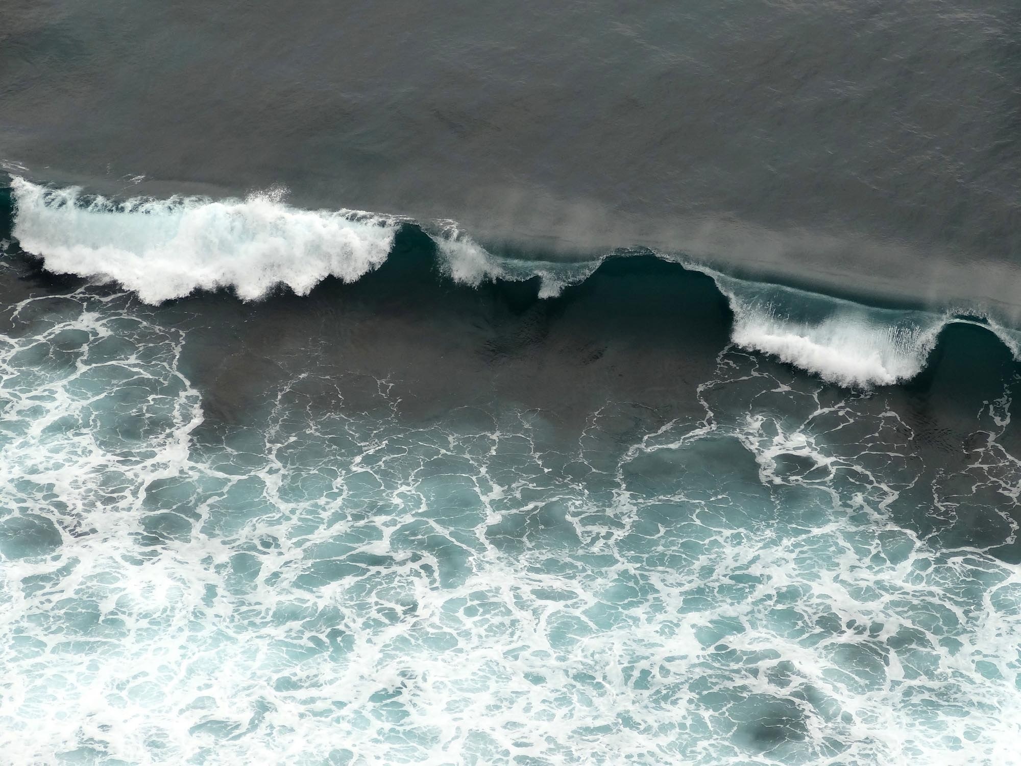 Endless Waves 4K Hd Wallpaper