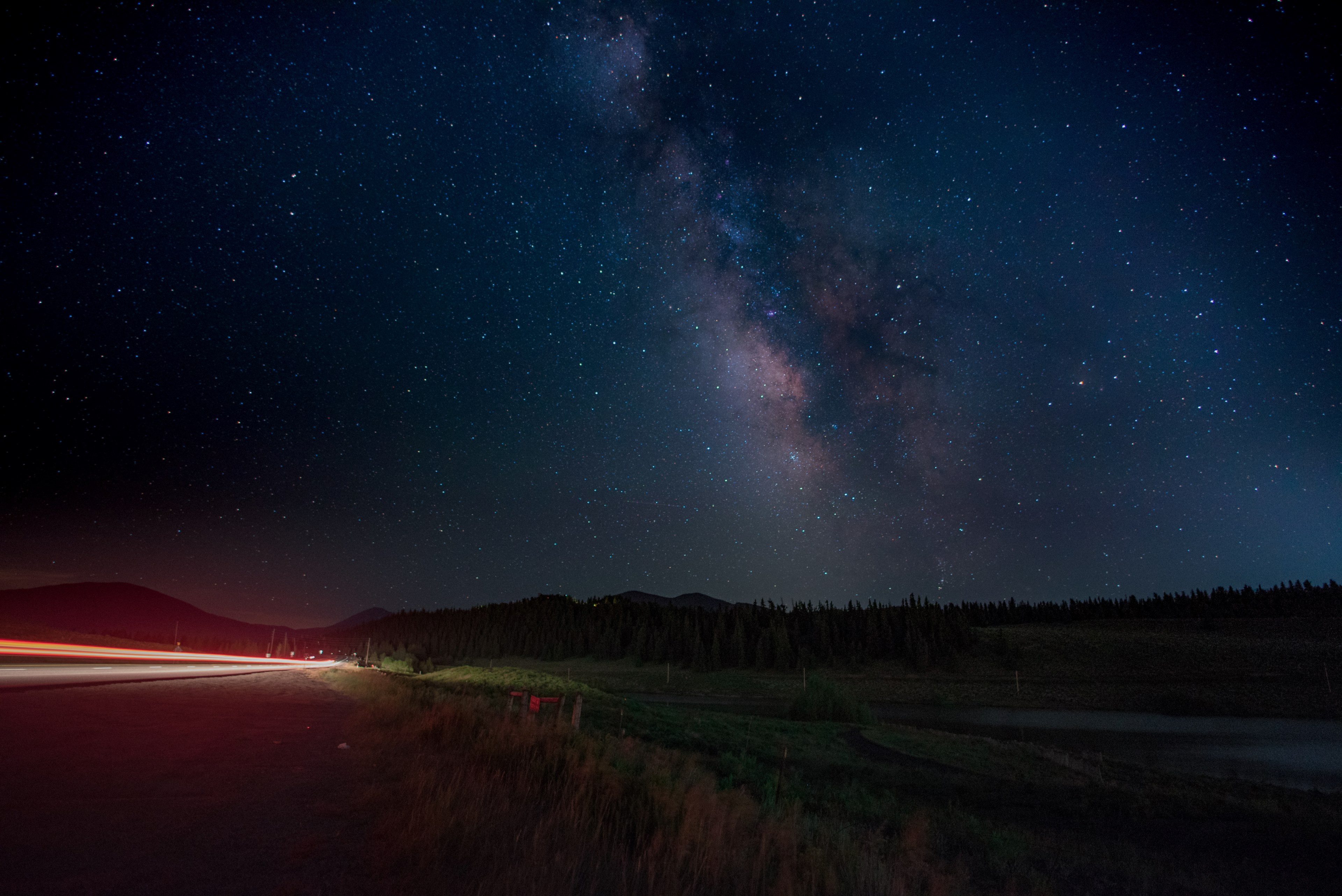 sky light grass and milkyway 4k HD Wallpaper