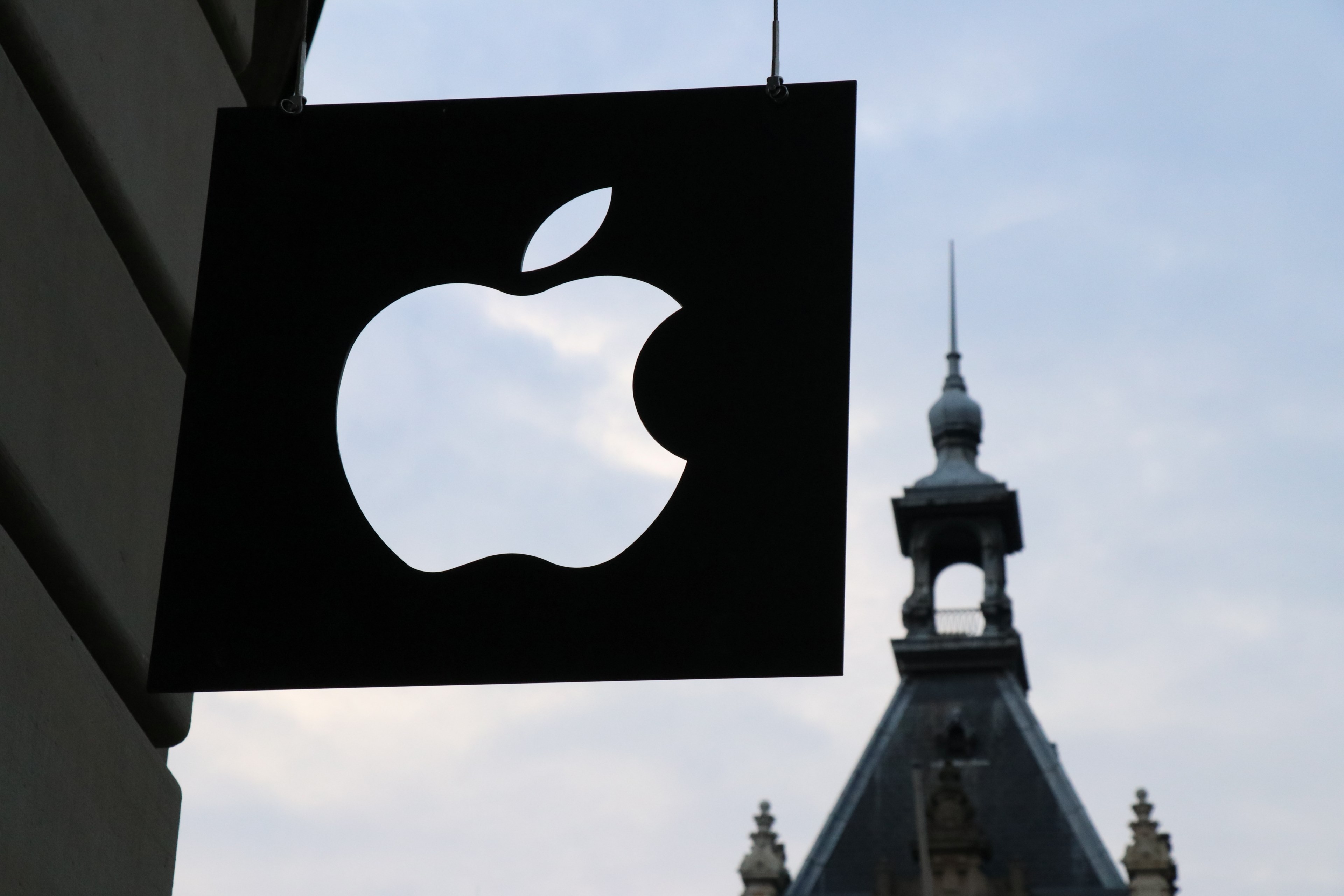 apple logo 4k HD Wallpaper