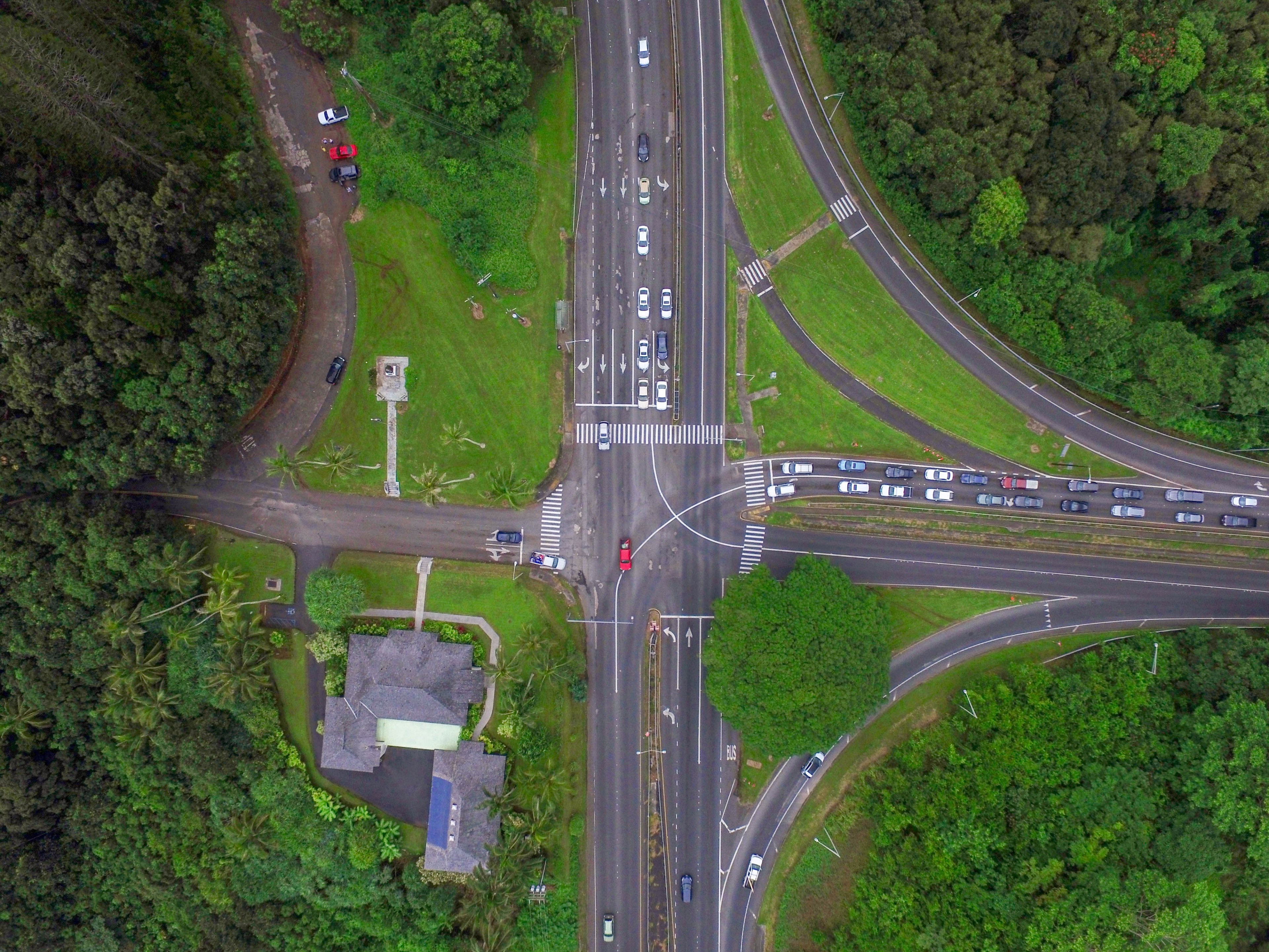 red light at castle junction 4k HD Wallpaper