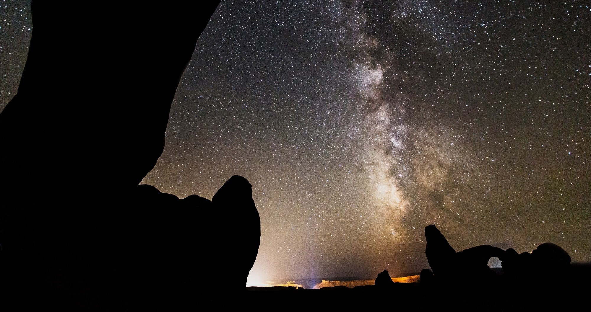 arch stone night stars starry rock lights 4k HD Wallpaper