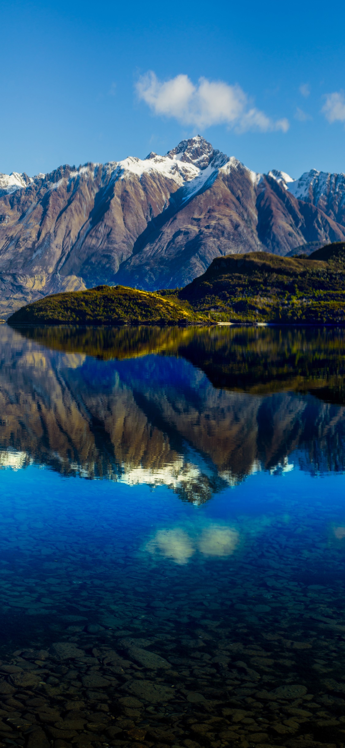 «Reflection phone wallpaper» HD Wallpapers