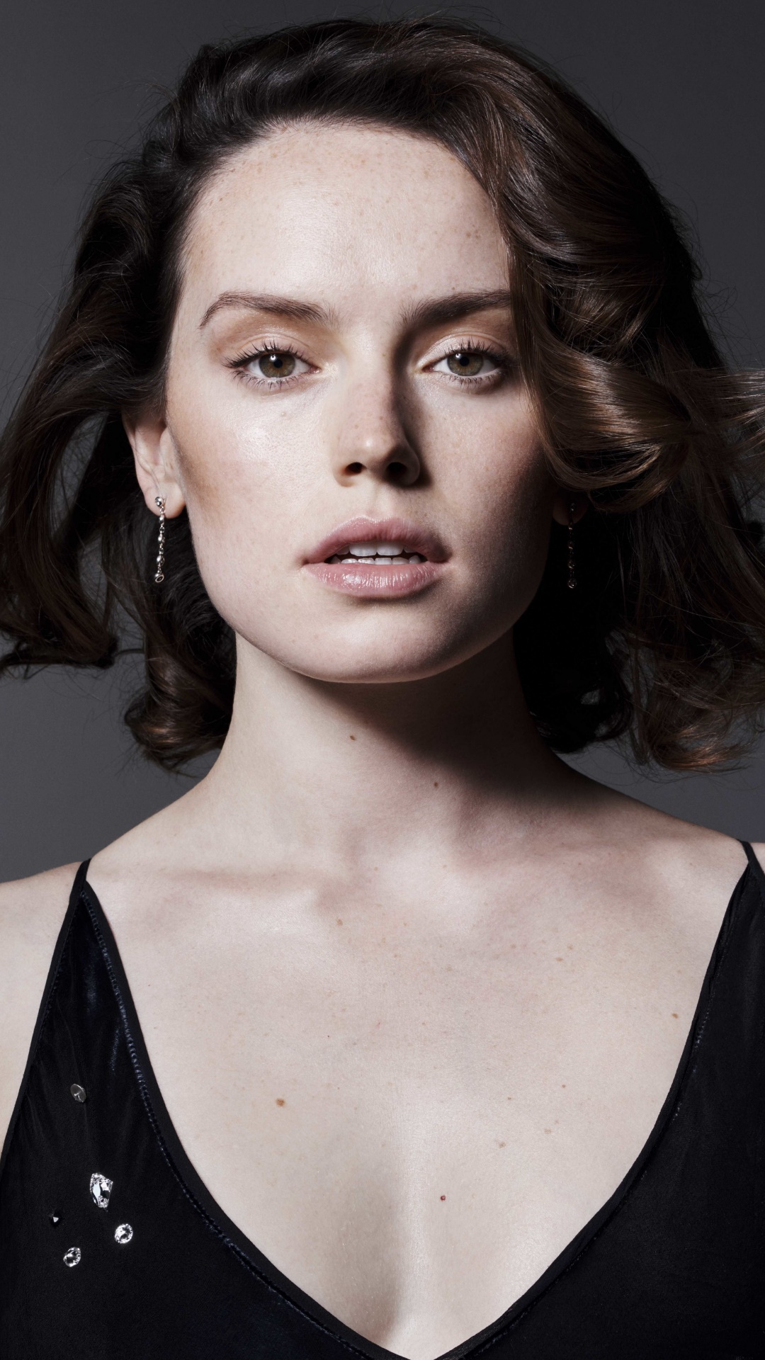 «Daisy Ridley phone wallpaper» HD Wallpapers