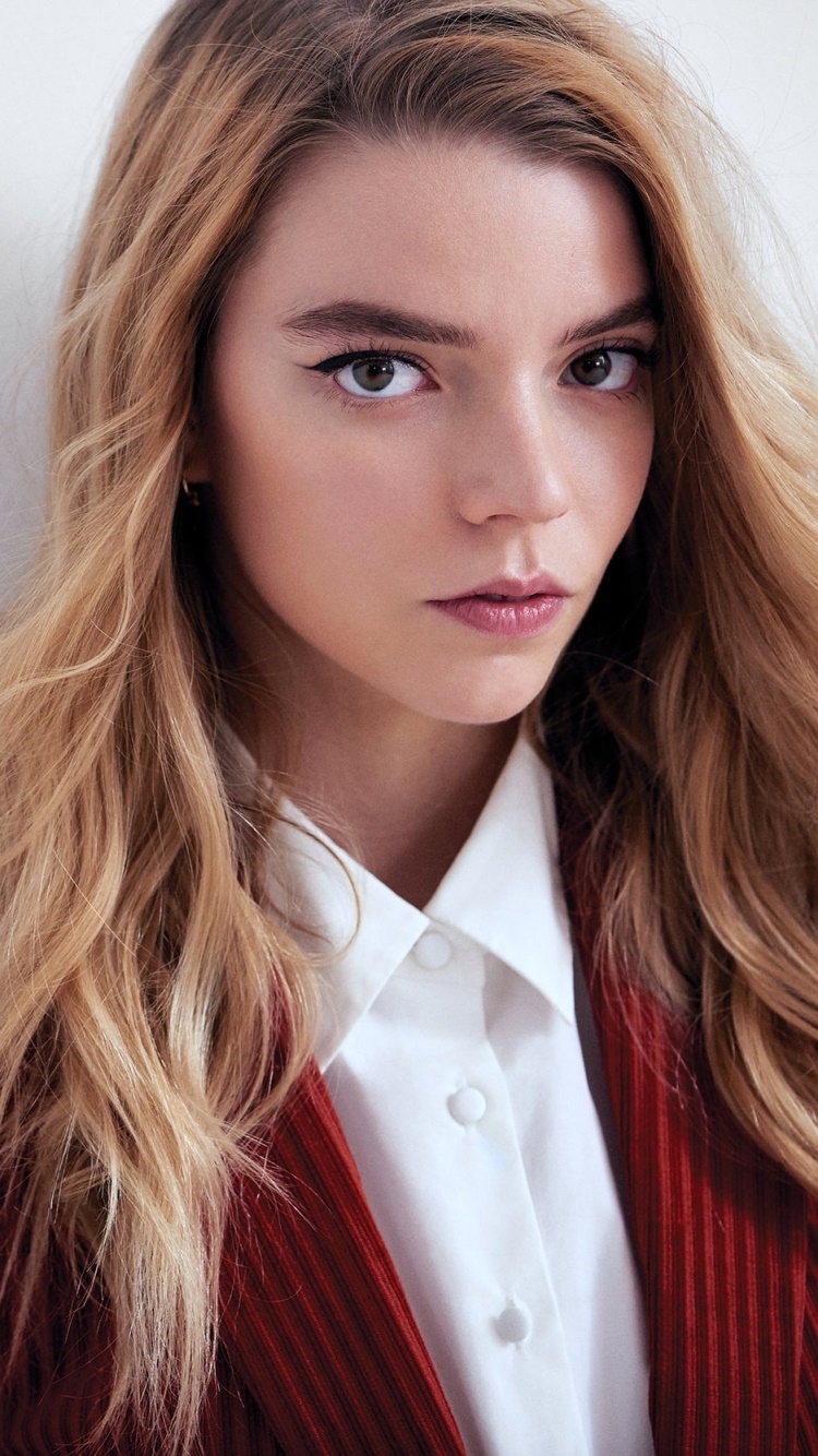 Celebrity Anya Taylor-Joy, Brown Eyes, American, Actress, Blonde ...
