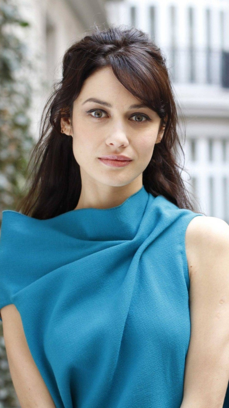 Kurylenko Wallpaper Olga