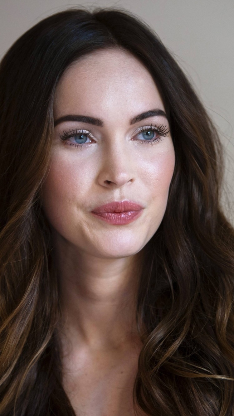 50 Great Megan Fox Brown Eyes Wallpaper Craft Beautiful Emily Blunt