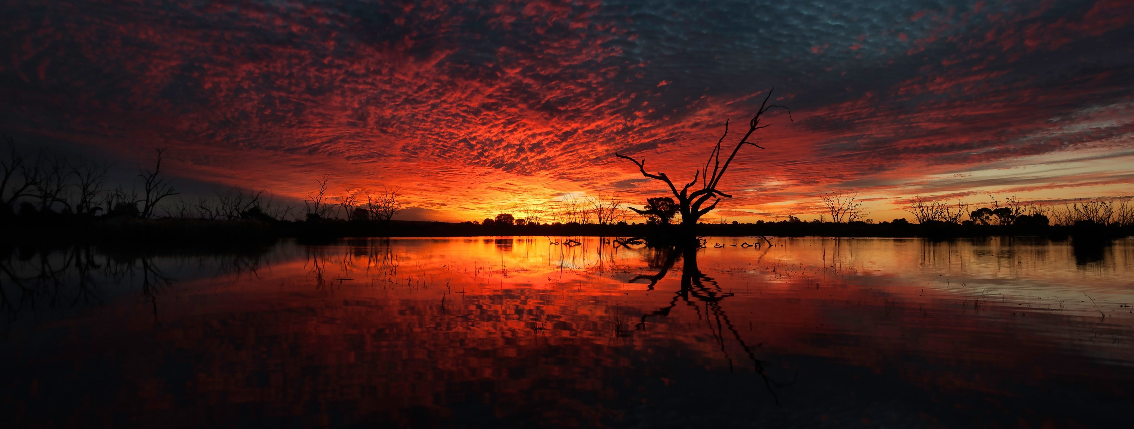 «dramatic sky» HD Wallpapers