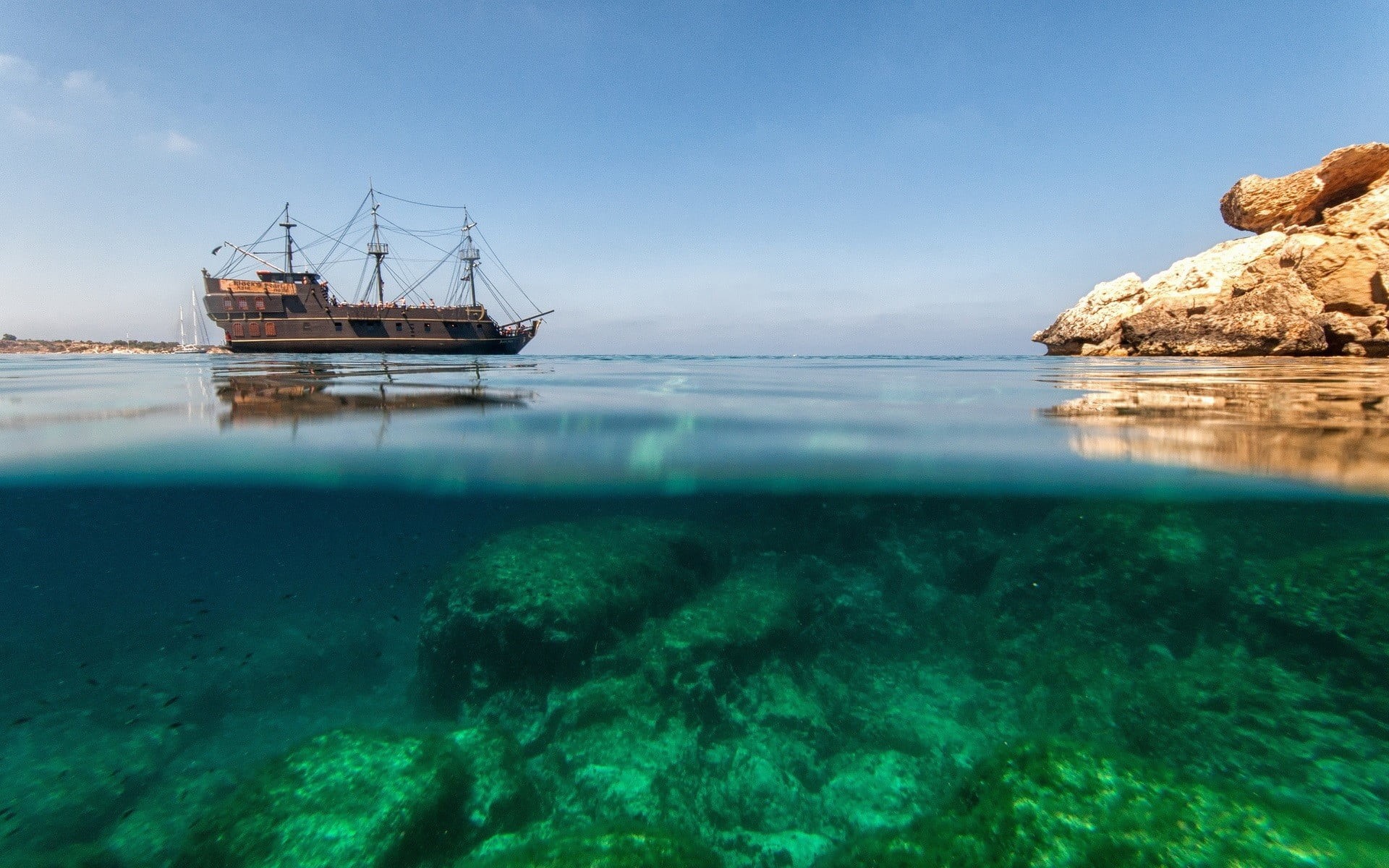 split view, sea, land, reflection, rock, water, day, underwater, brown ...