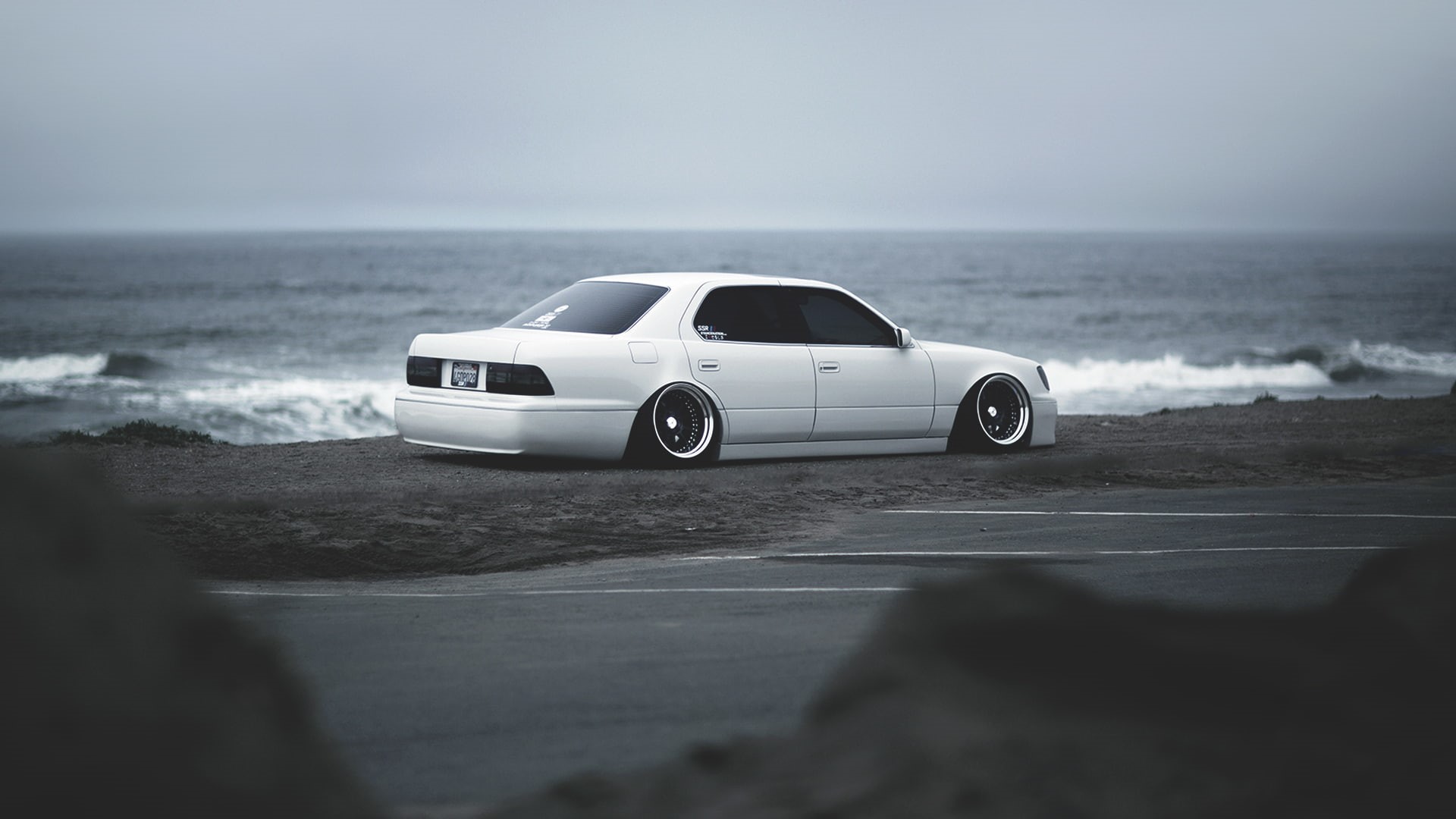 «LS400» HD Wallpapers