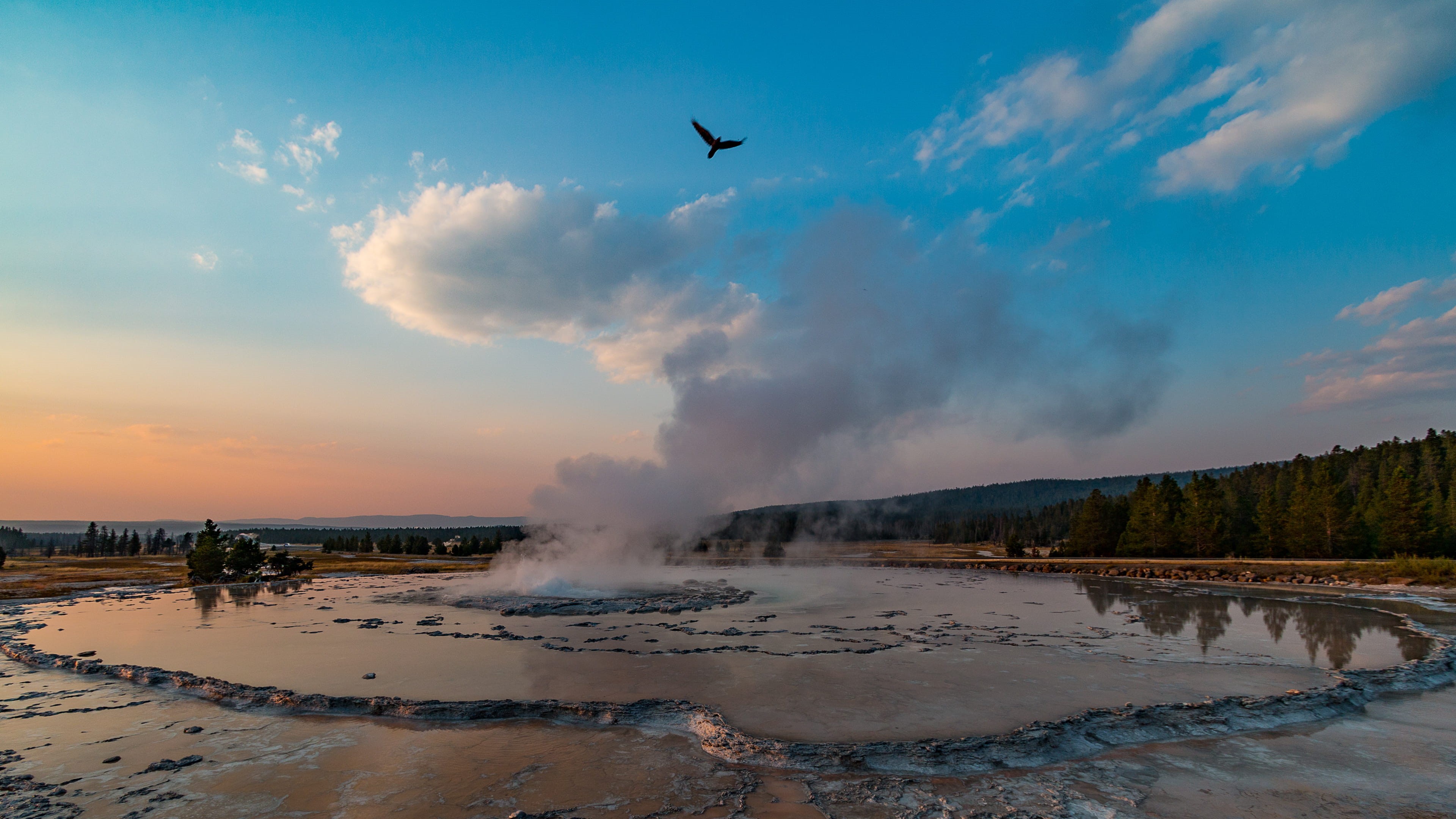 «yellowstone» HD Wallpapers