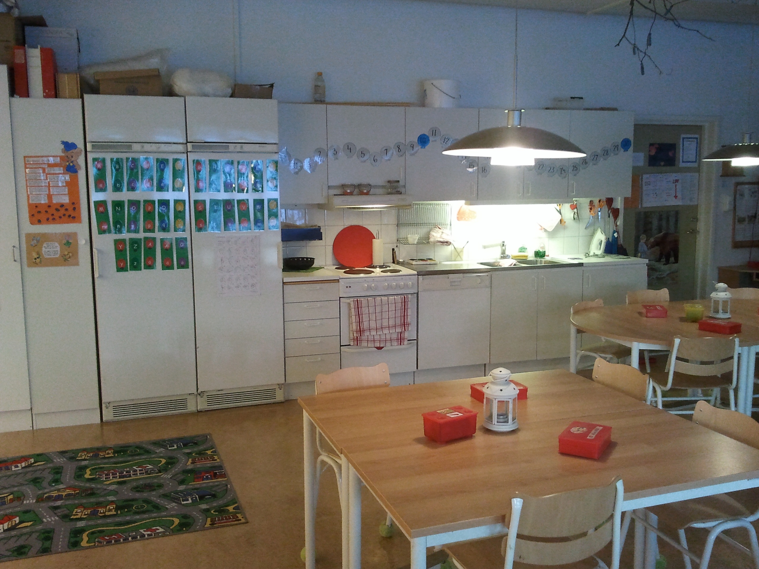 «domestic Kitchen» HD Wallpapers