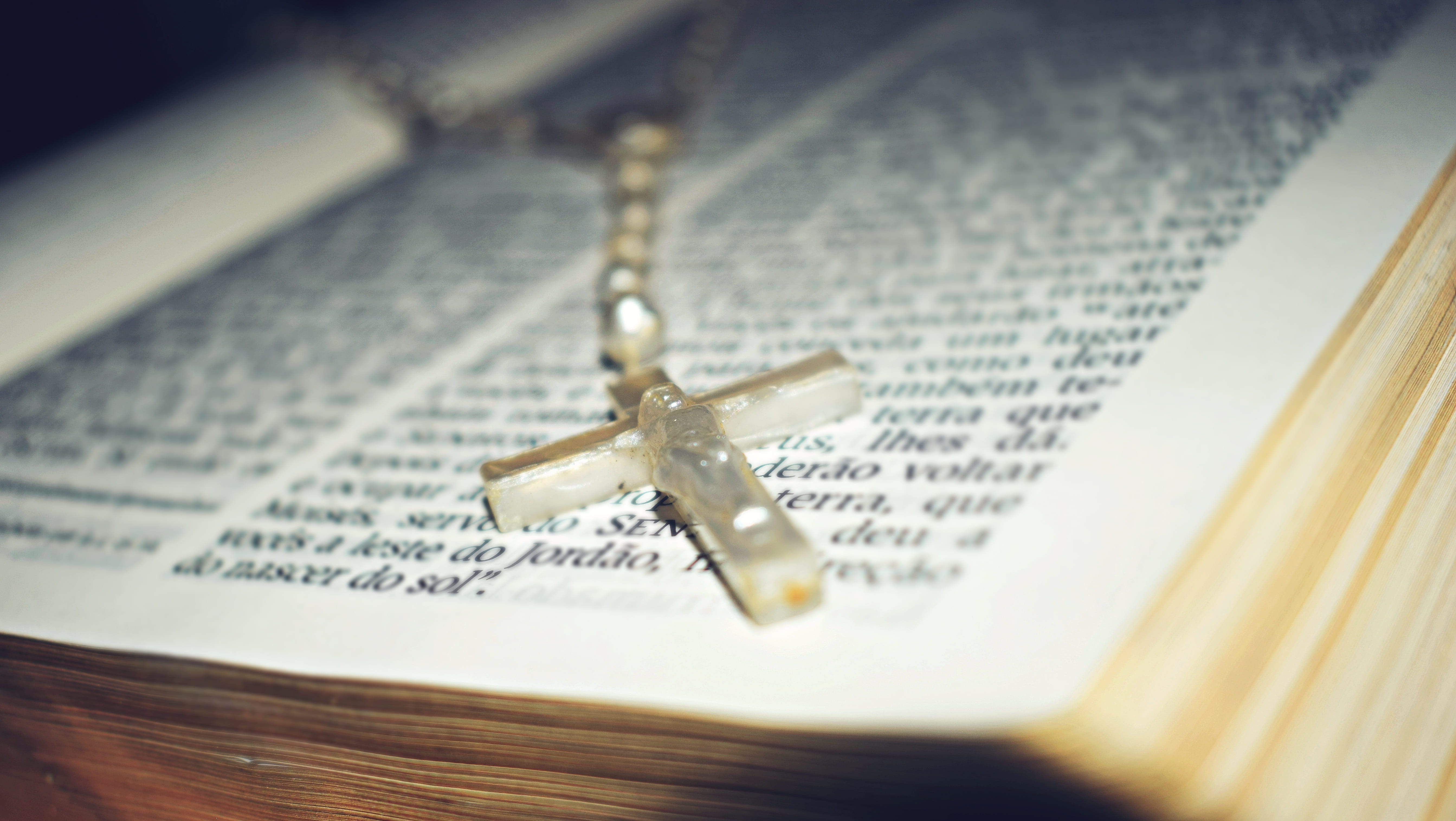 page, gold, jewelry, selective focus, silver colored, pages, book ...