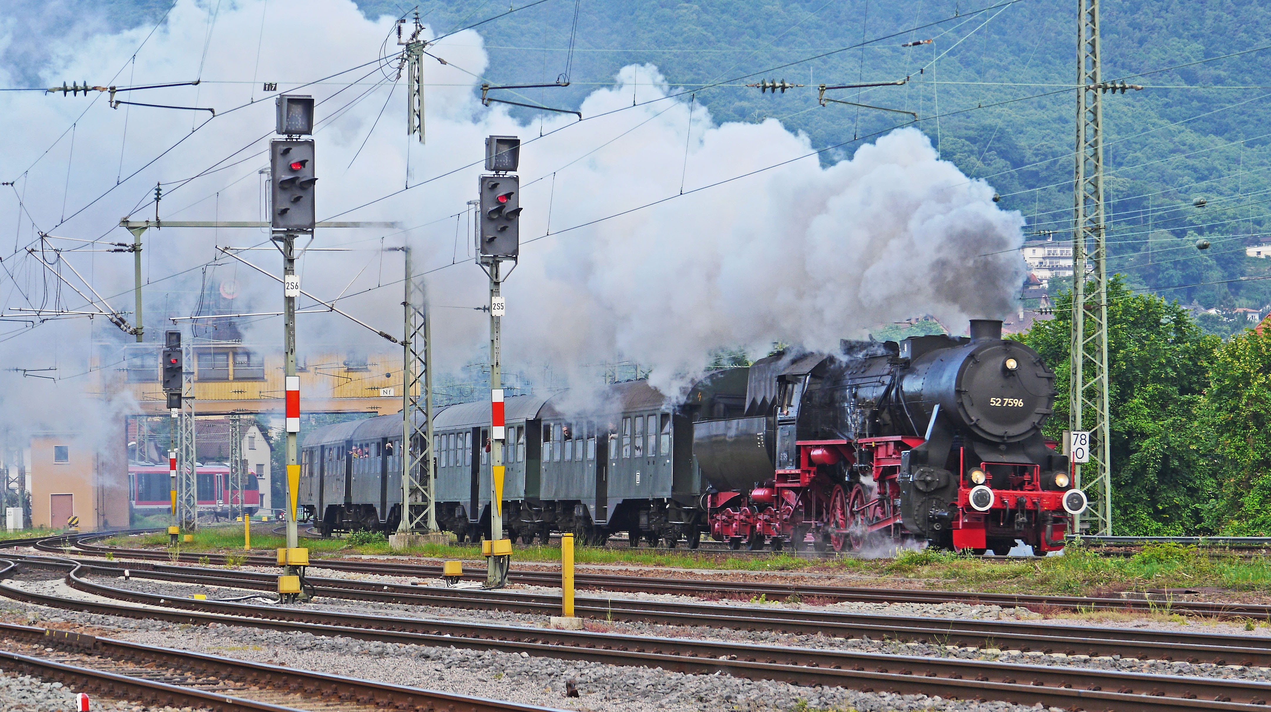 rail transportation, environmental issues, track, br 52, pollution ...
