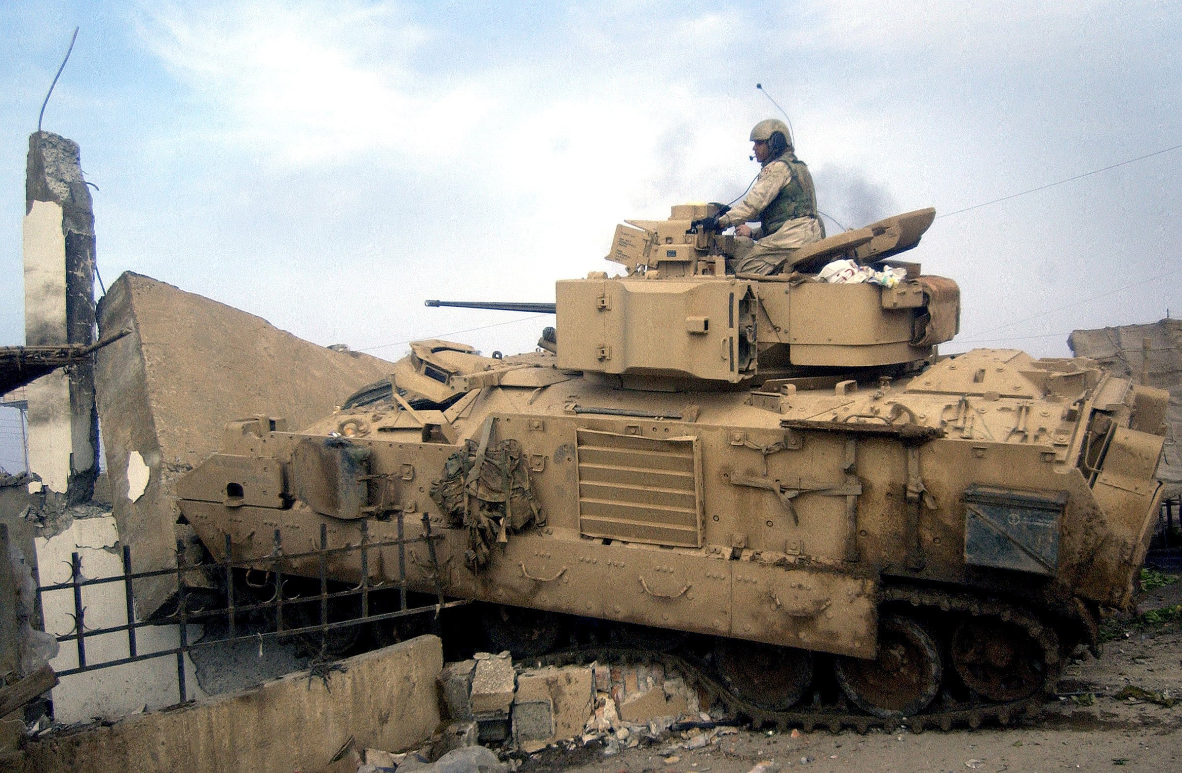 fighting, transport, bradley, weapon, vehicle, 1080P, tank, apc, tanks ...