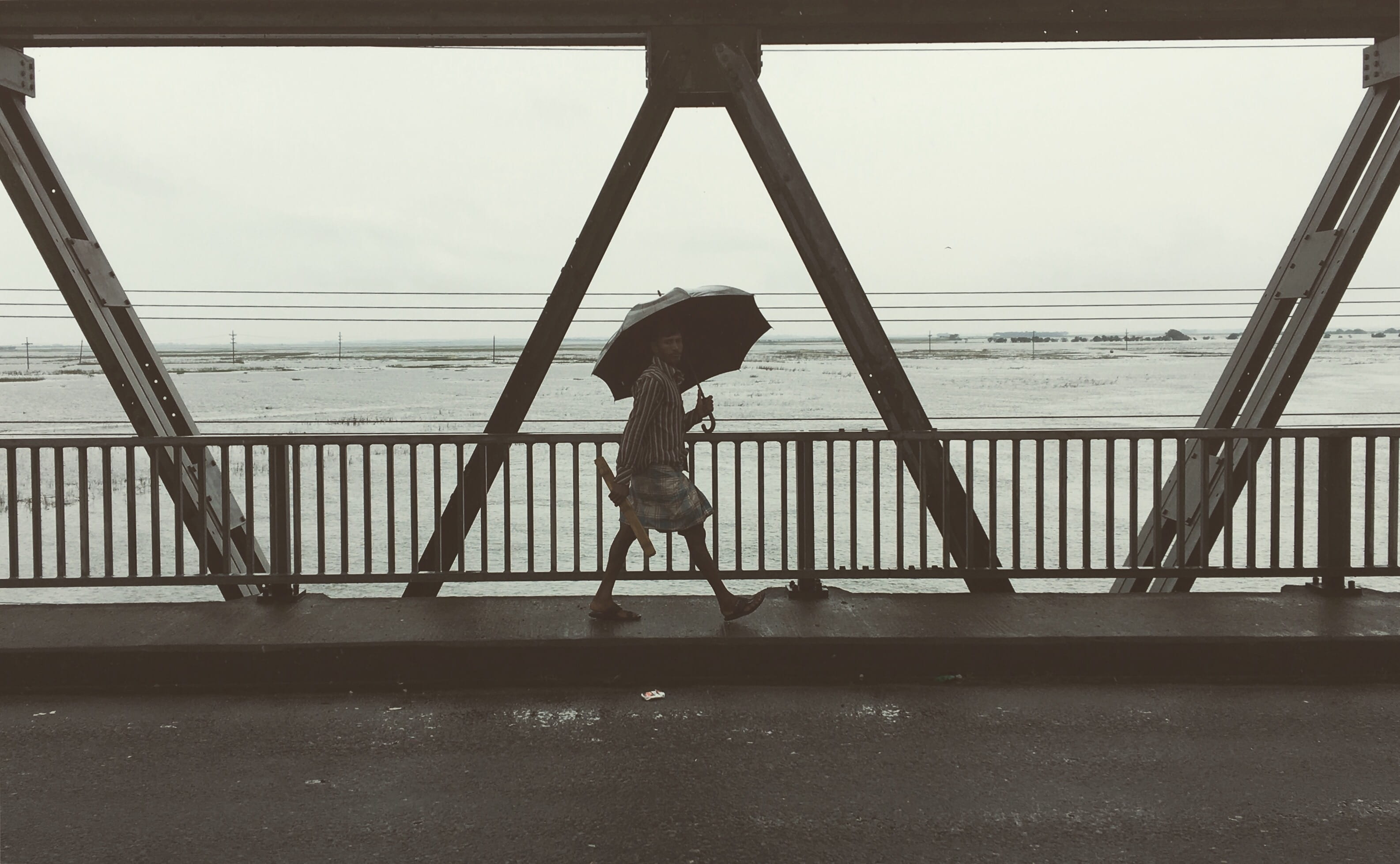 horizon over water, railing, girls, innocence, architecture, built ...