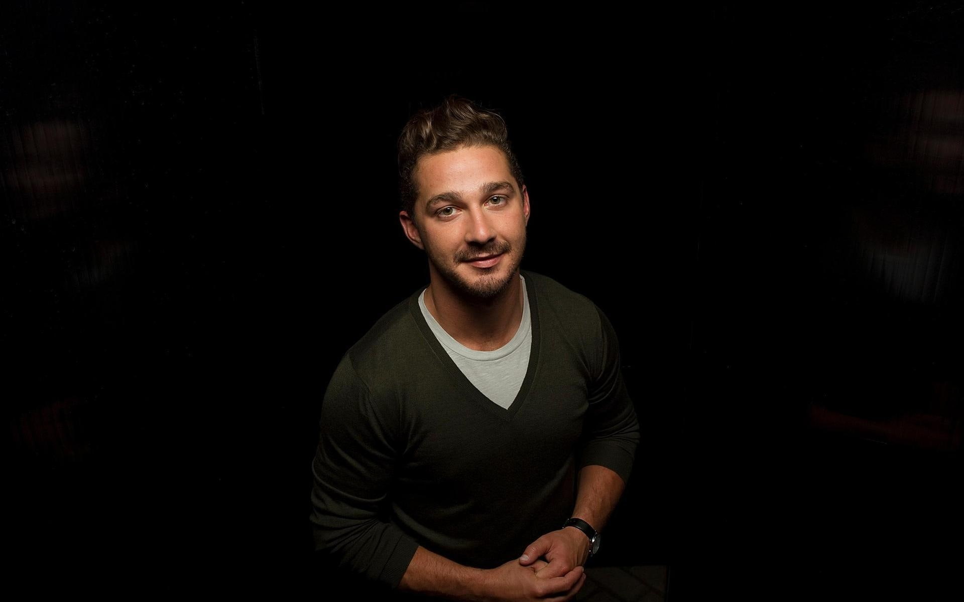 close, 1080P, man, look, shia, dude, labeouf, handsome, guy HD Wallpaper