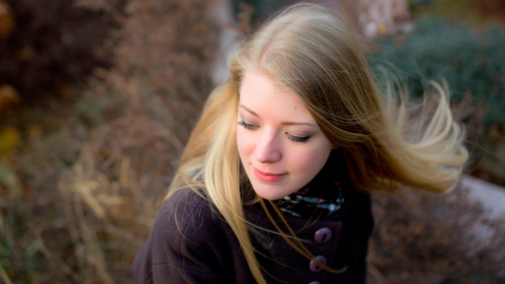 front view, child, 1080P, focus on foreground, blond hair, hairstyle ...