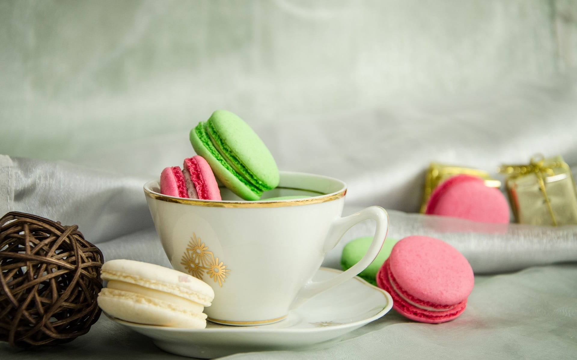 full screen, widescreen, ceramic, 1080P, saucer, macaroon, bowl ...