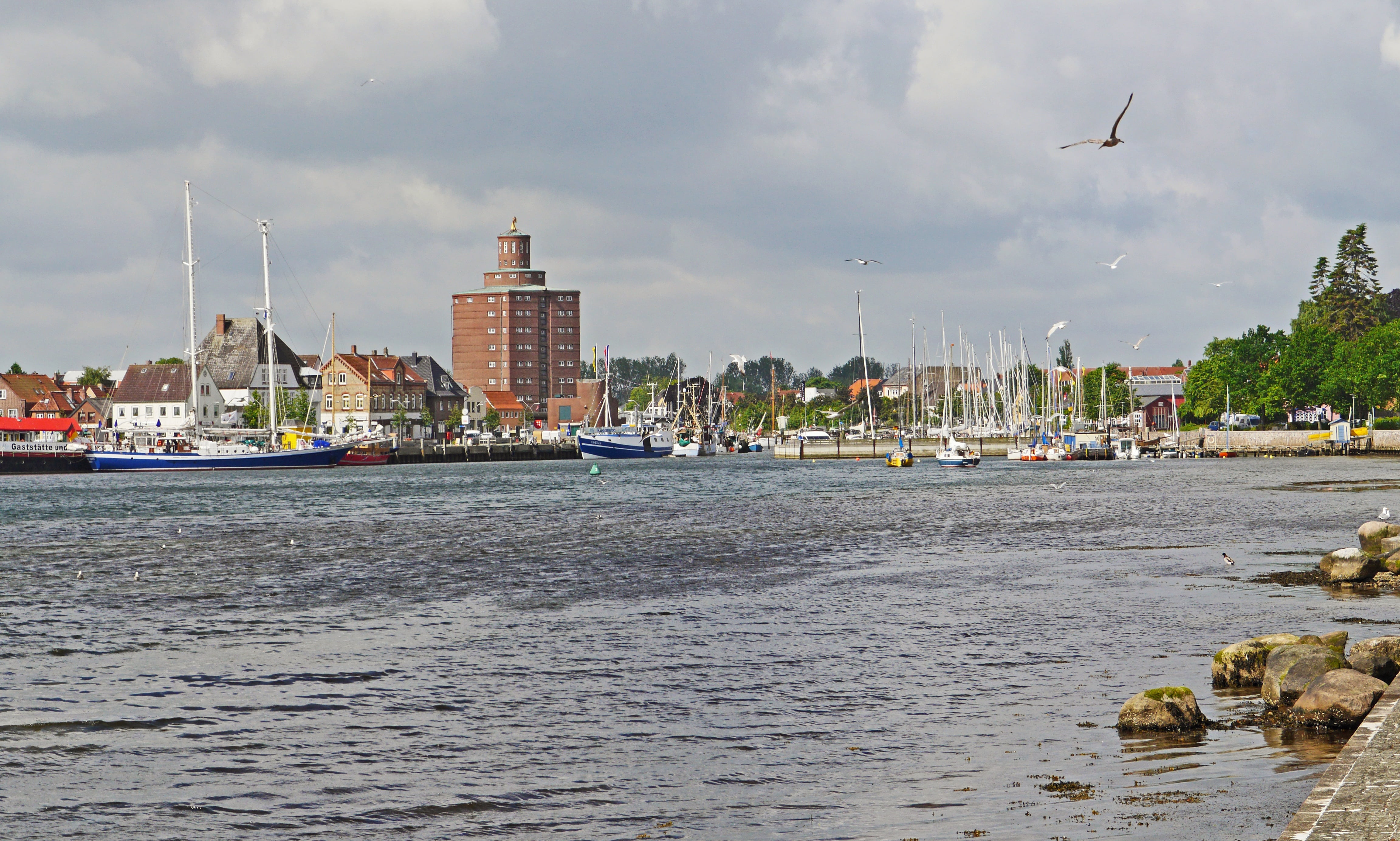 «THE OUTER HARBOR» HD wallpapers