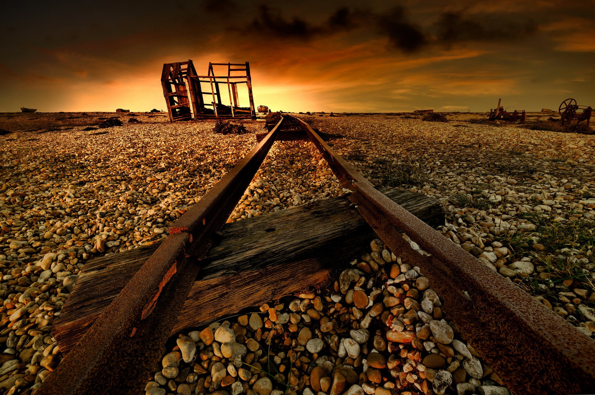 sunlight, 1080P, metal, rust, railway HD Wallpaper