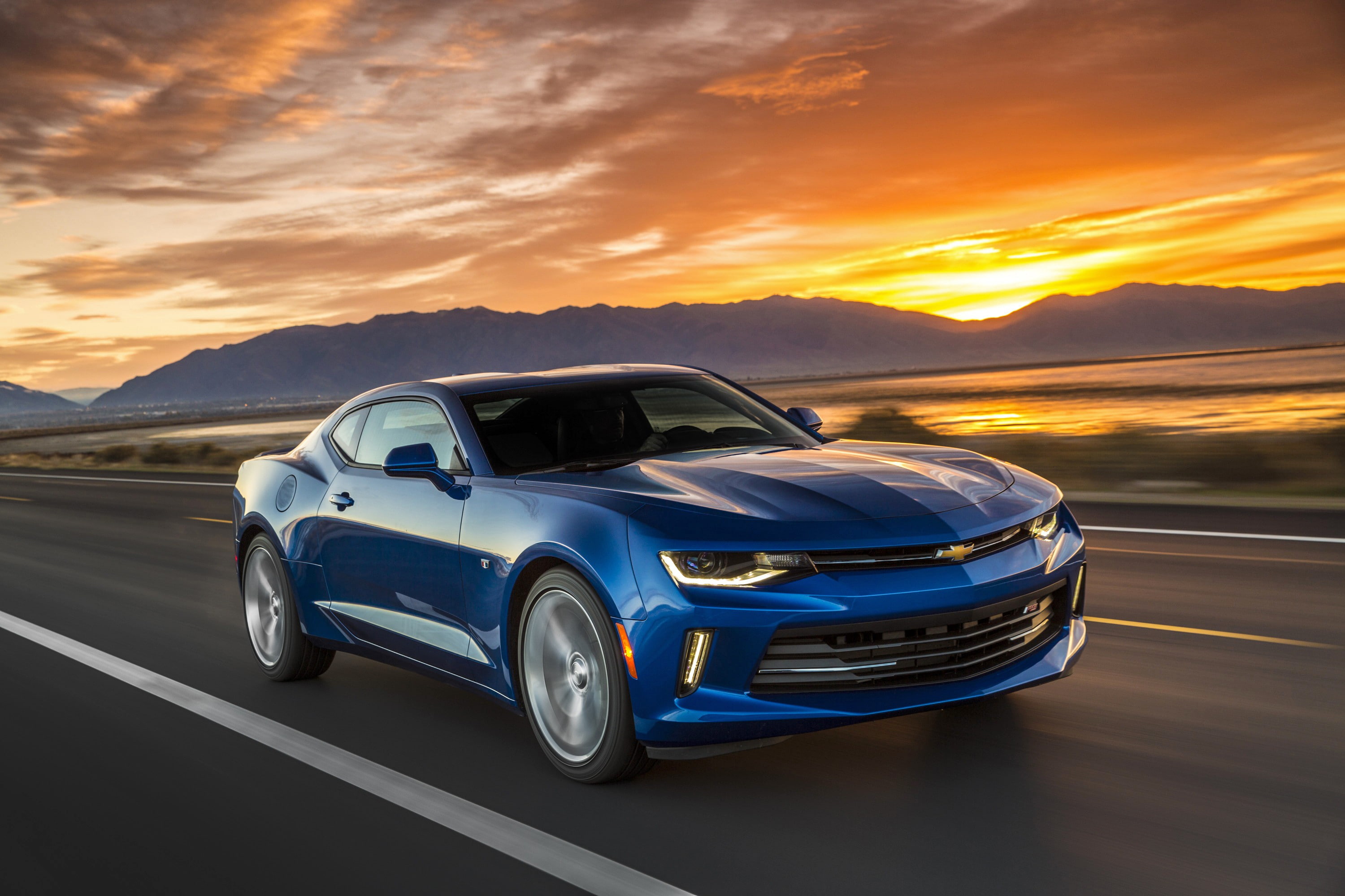 2K, Camaro, sunset, sunrise, blue, chevrolet, Chevy, speed HD Wallpaper