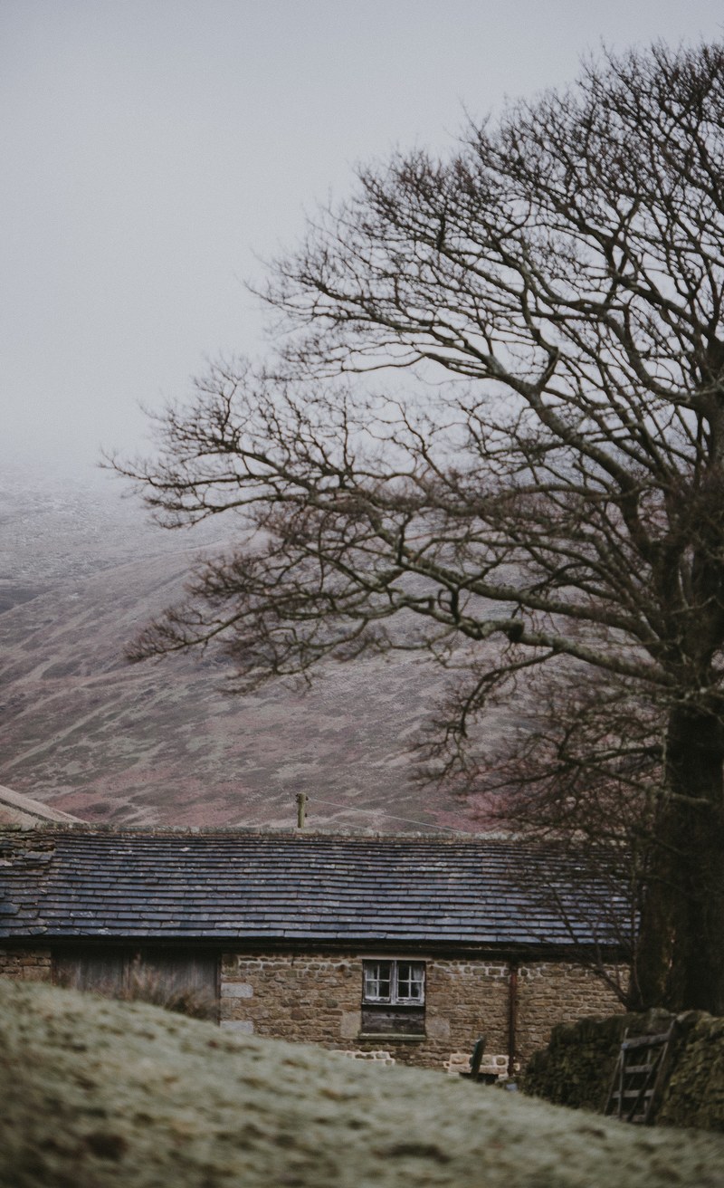 stone barn in the countryside 4k Phone HD Wallpaper