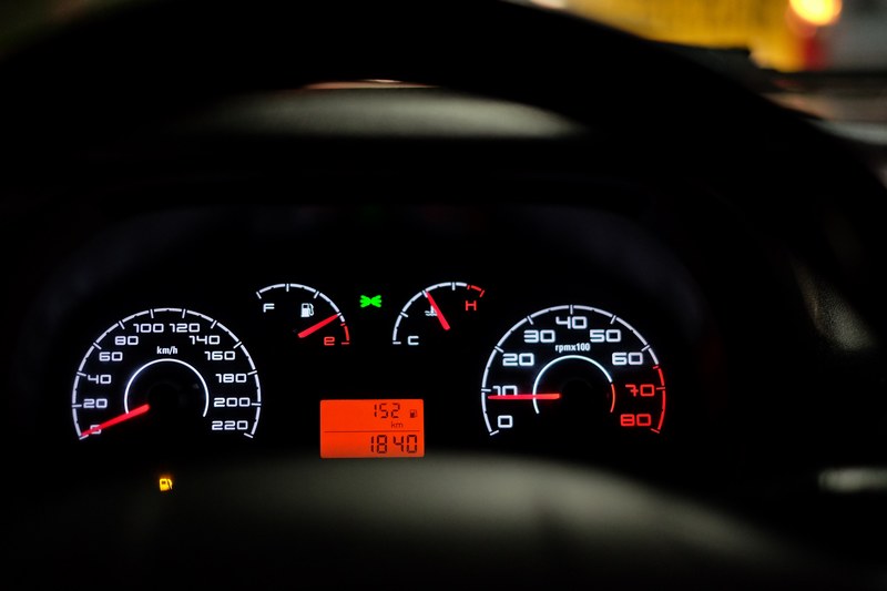car dashboard speedometer speed car 4k HD Wallpaper