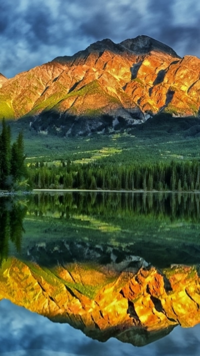 Earth Reflection, 720x1280 Phone HD Wallpaper